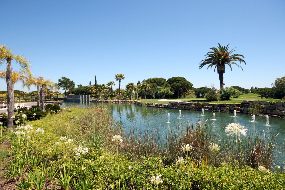 Vale Do Lobo Hub Page